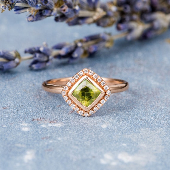 Vintage Peridot Engagement Ring Princess Cut Green Peridot - Etsy