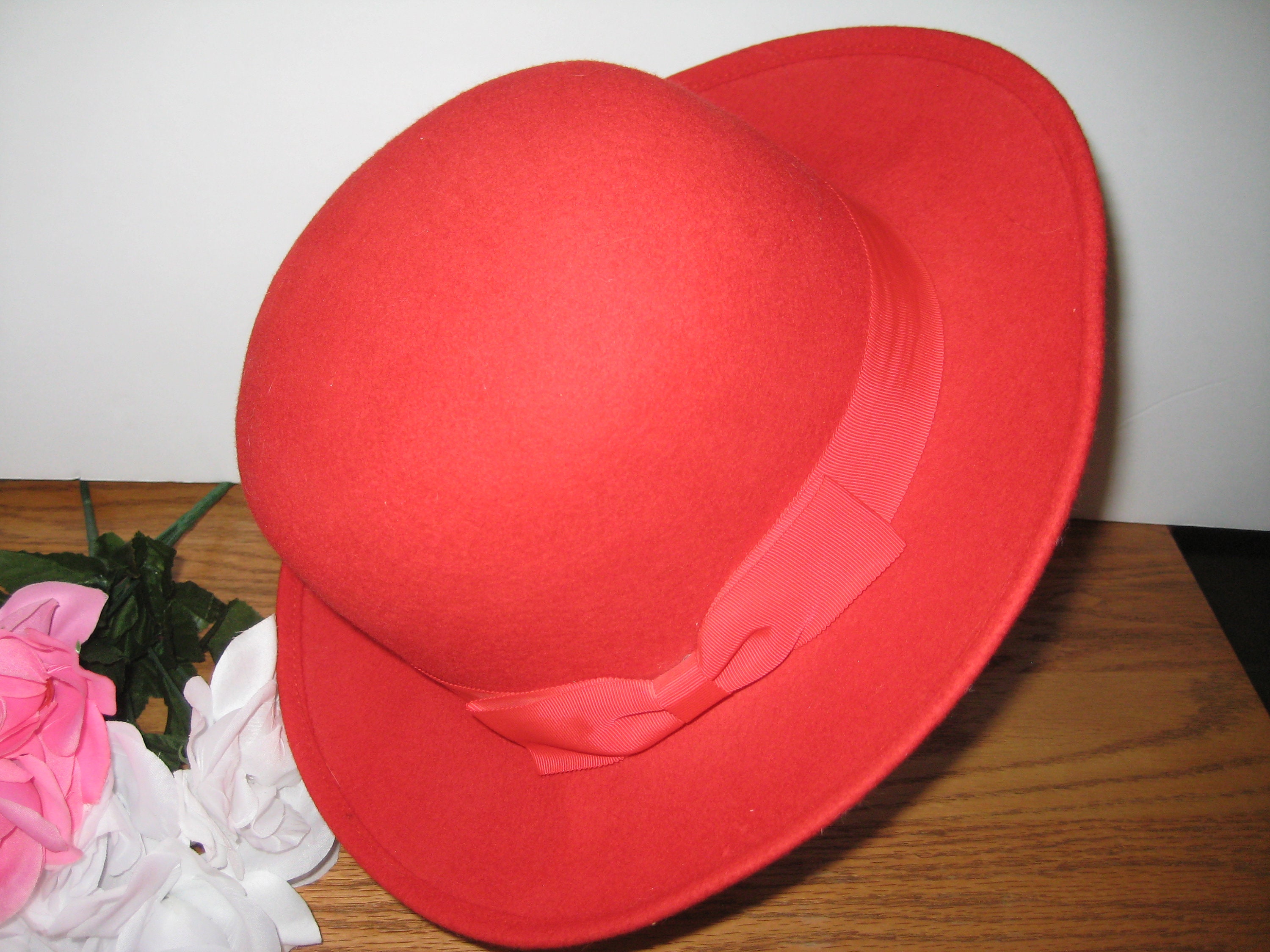 Vintage Woman's Red Wool Hat With Matching Ribbon & Bow - Etsy