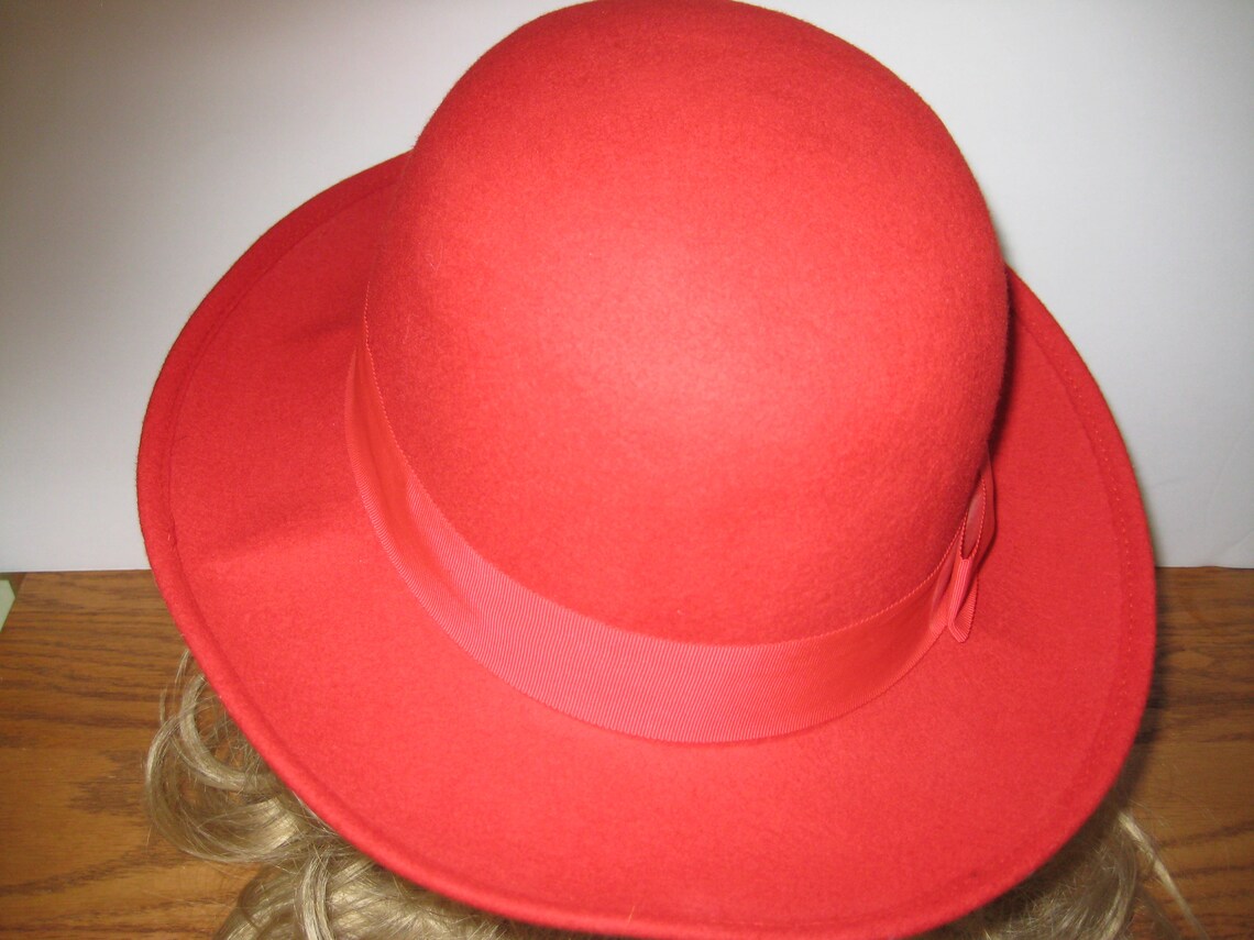 Vintage Woman's Red Wool Hat With Matching Ribbon & Bow - Etsy