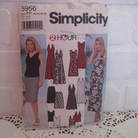 Vintage 1971 Simplicity 9764 Sewing Pattern Misses' Dress in Two ...