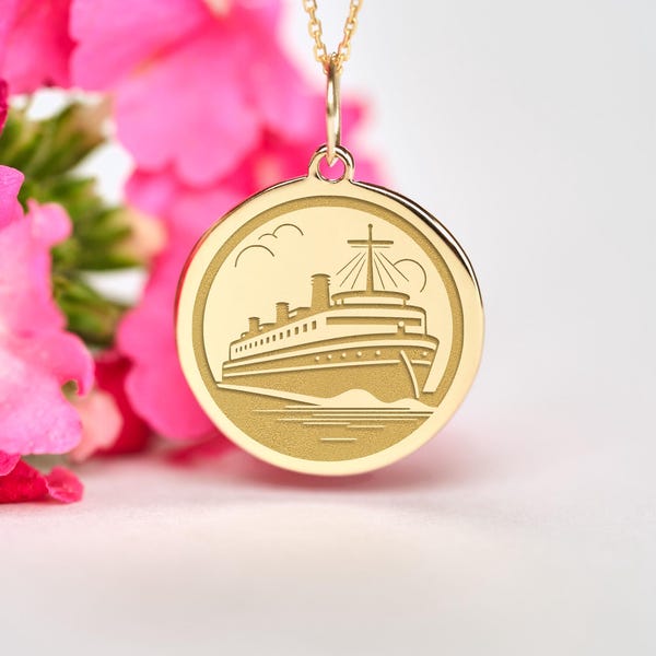 Cruise Ship Necklace - Etsy