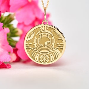14k Solid Gold Astronaut Necklace • Personalized Space Explorer Pendant ...