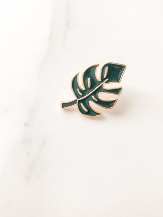 Decorative pins brooches store