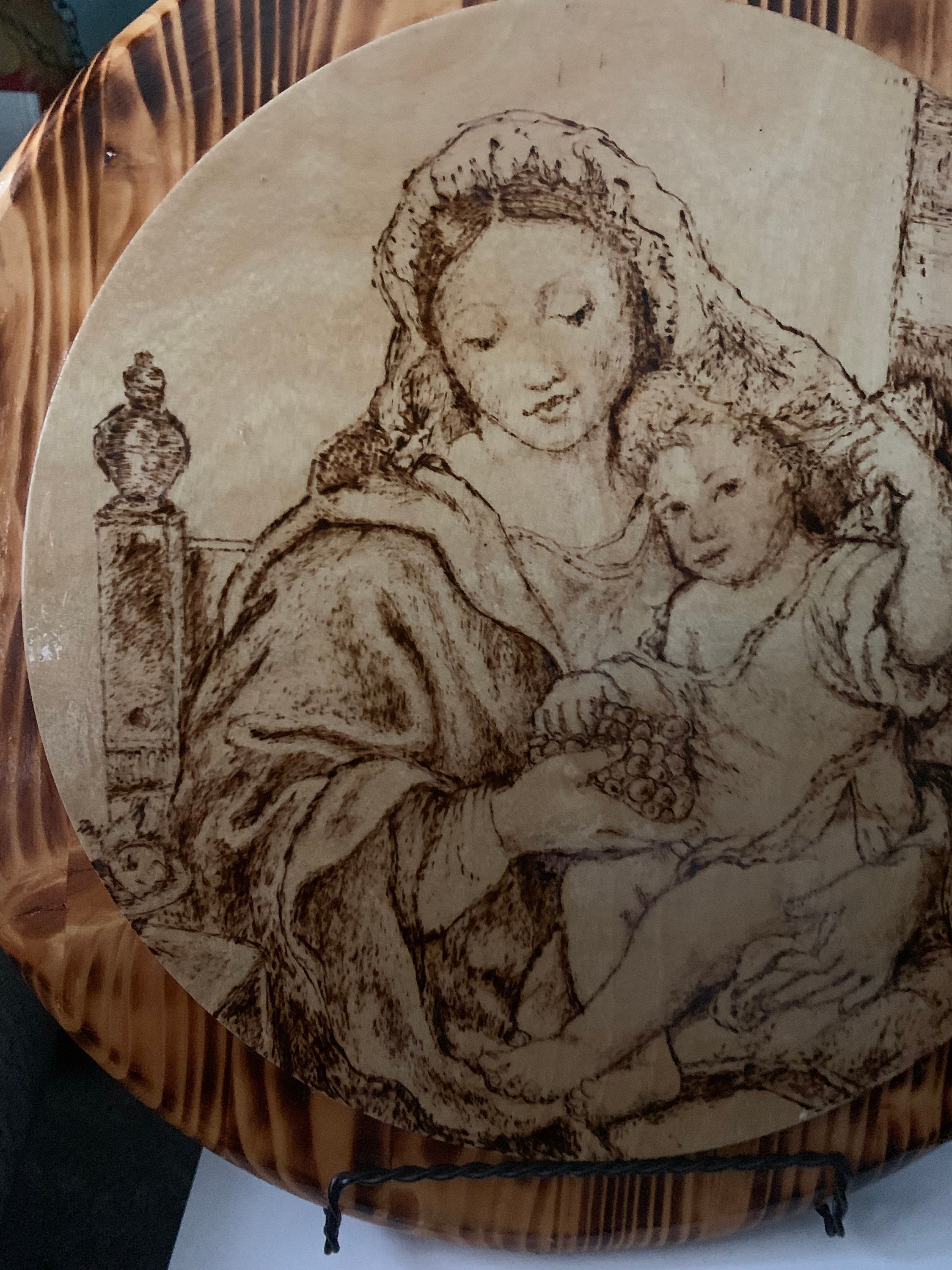 Virgin Mary and Jesus /pyrography Wood Artwork Medallion 15 Diameter - Etsy