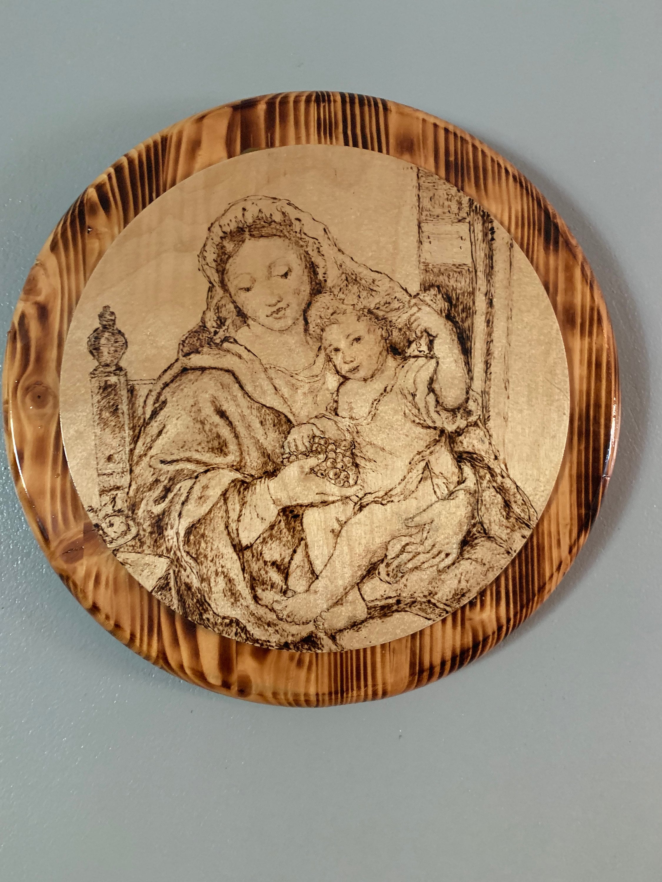 Virgin Mary and Jesus /pyrography Wood Artwork Medallion 15 Diameter - Etsy