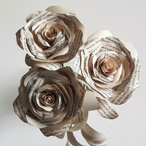 Book Paper Flowers, Vintage Wedding Decor, Book Lovers Flower, Book ...