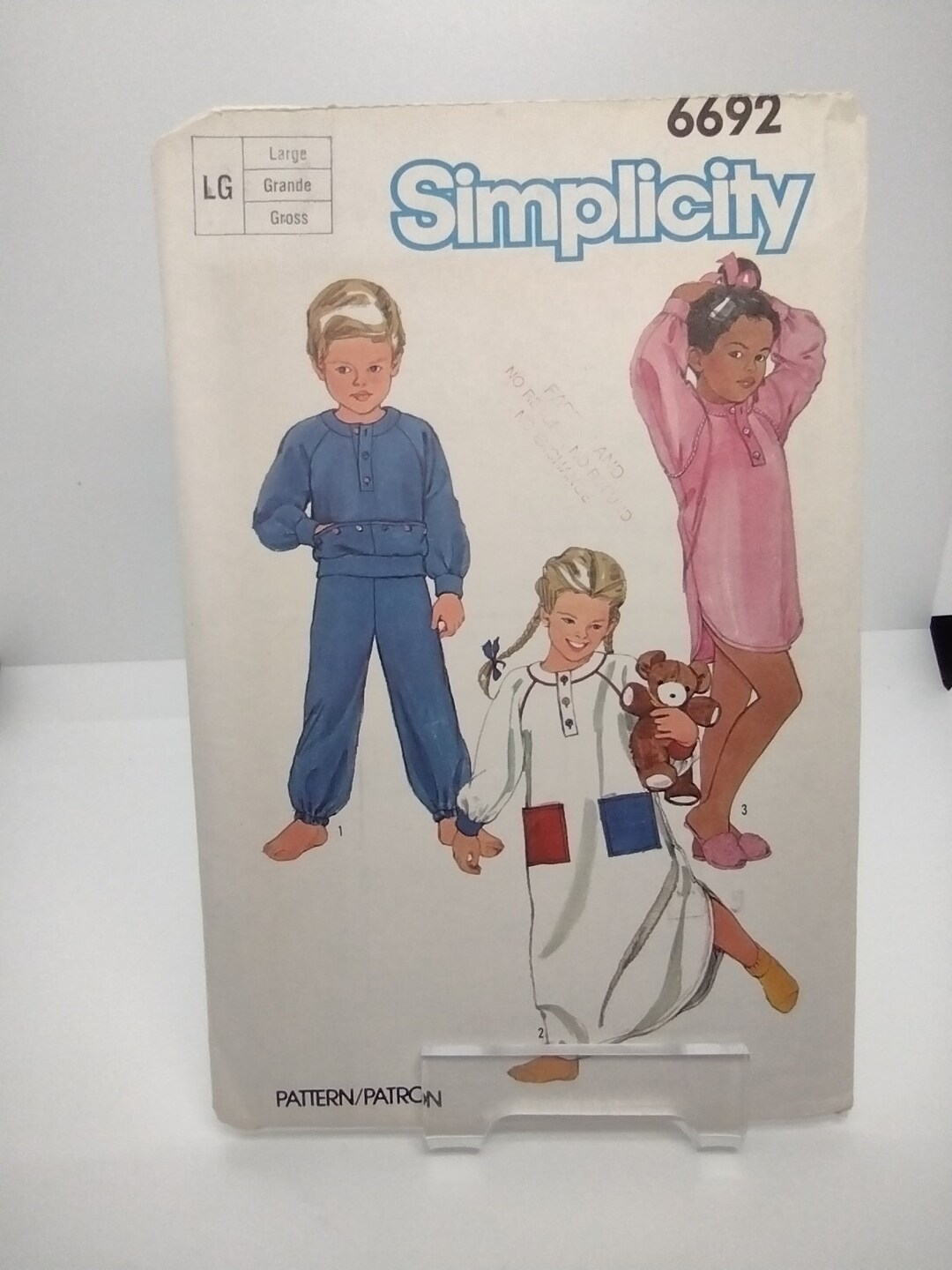 Simplicity 6692 Pattern Childs Two Piece Pajamas and Nightgown in Two ...