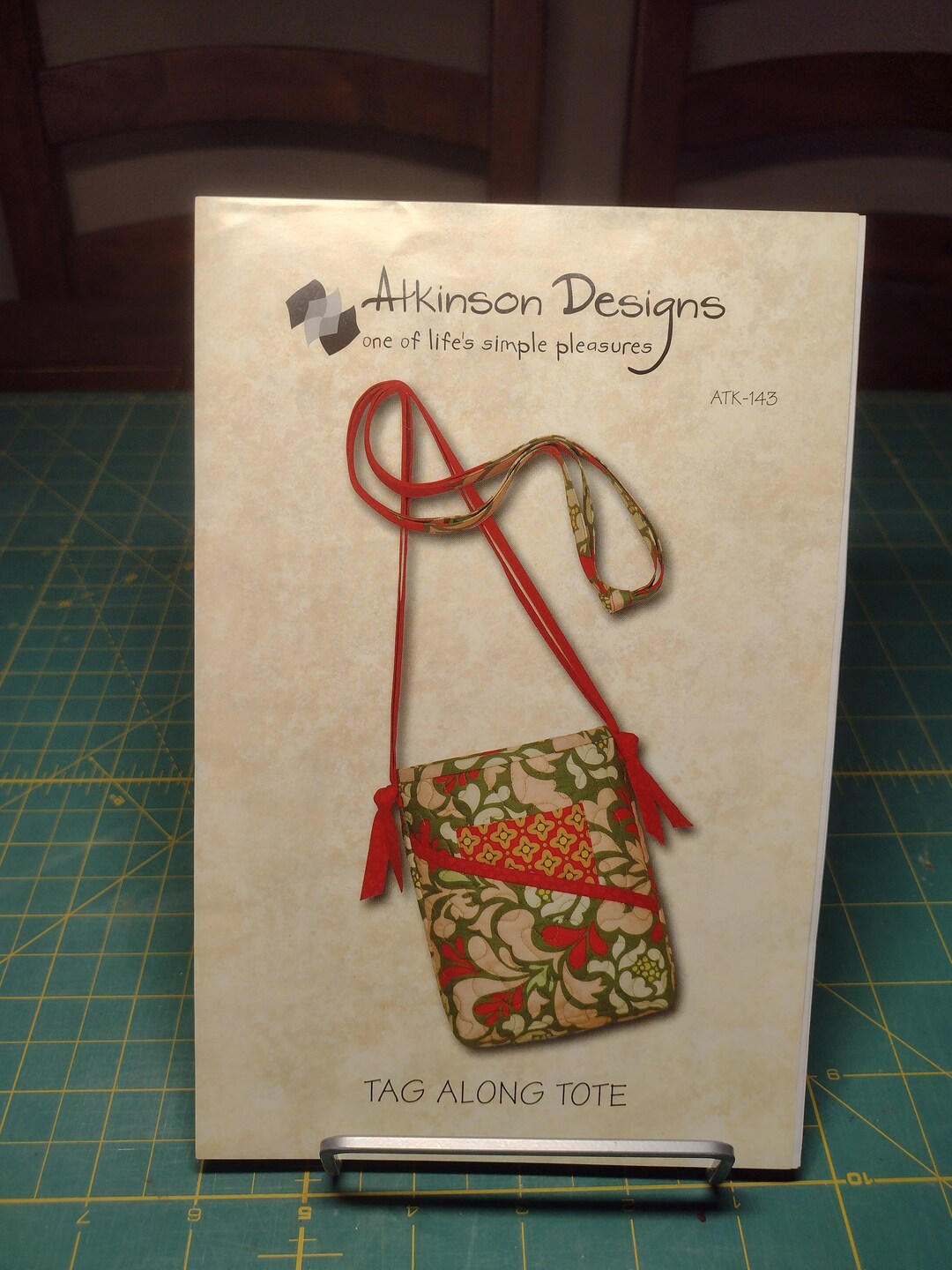 Atkinson Designs Pattern ATK143 Tag Along Tote 7" X 8" X 2" UNCUT - Etsy