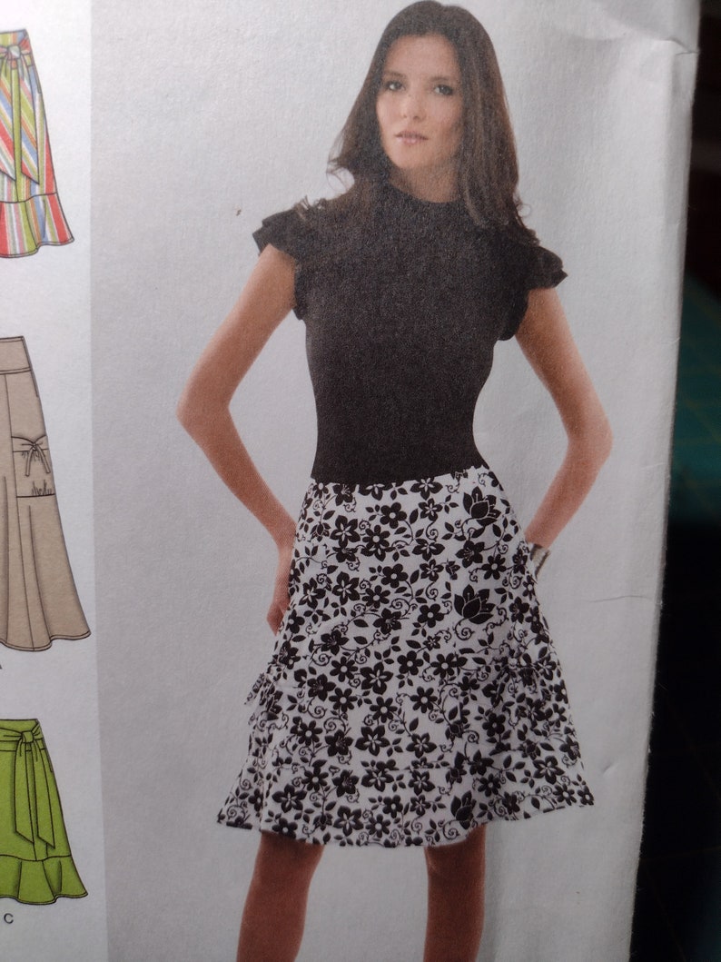 Simplicity 2655 Pattern Misses Skirts Easy to Sew 6 Styles UNCUT Sizes ...