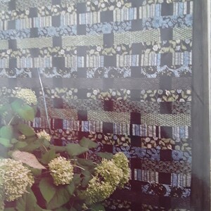 Calico Printworks Quilt Pattern in the City UNCUT - Etsy Canada