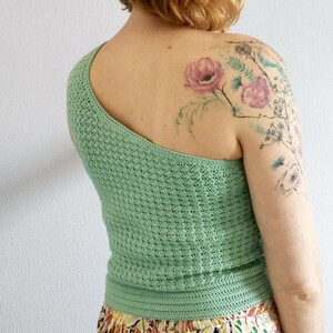 Twizzle Top Crochet Pattern - Etsy