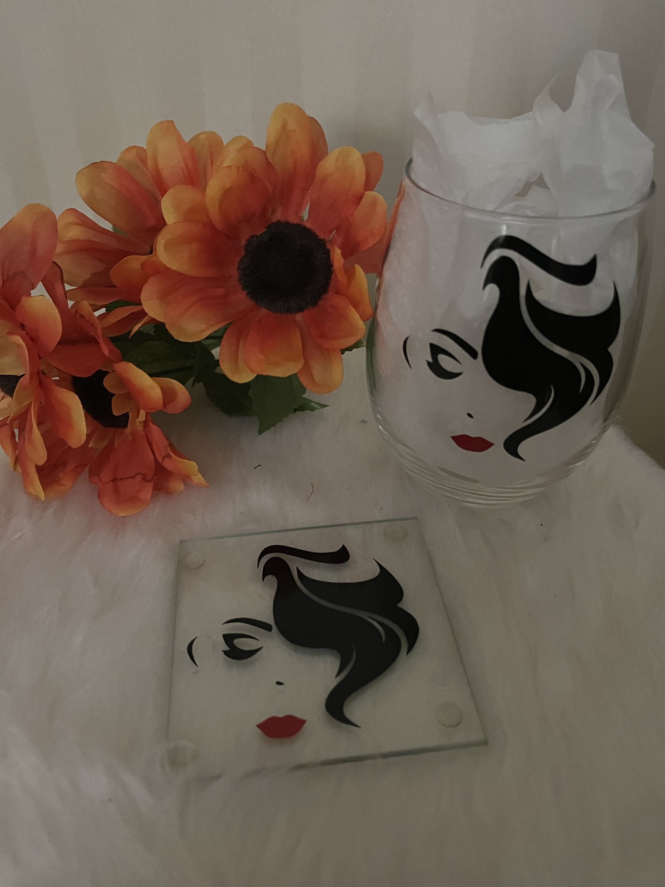 Diva Wine Glass; Glass With Coaster; Wine Glass; Beautiful Lady Wine ...