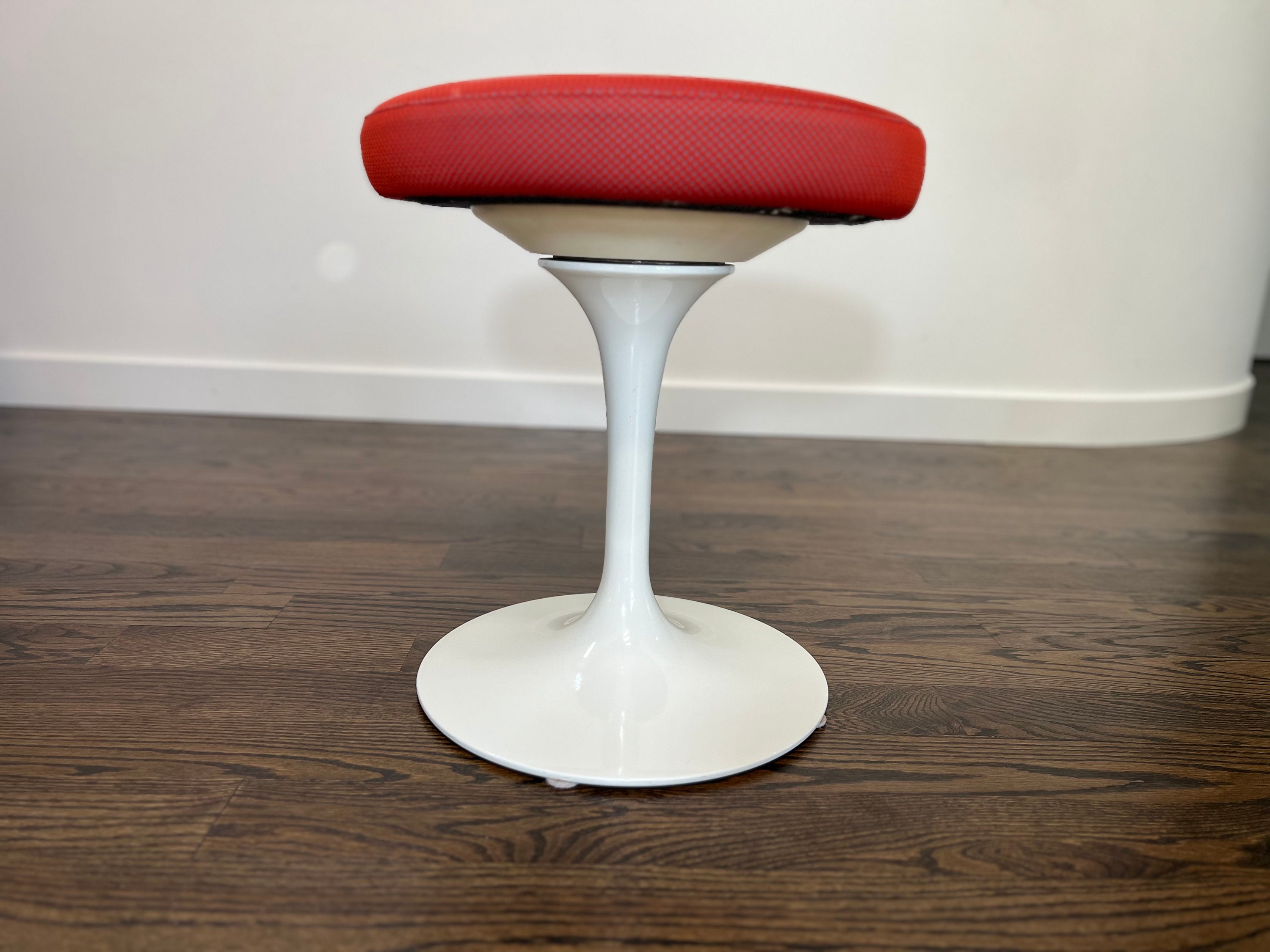 Mid Century Modern Knoll Swivel Saarinen Tulip Stool - Etsy