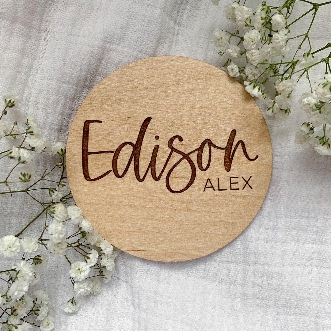 Baby Name Announcement Sign Wooden Circle Birth Announcement Sign ...