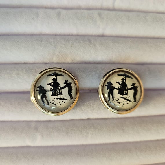 Vintage Reverse Glass Japanese Rickshaw Cufflinks - Gem