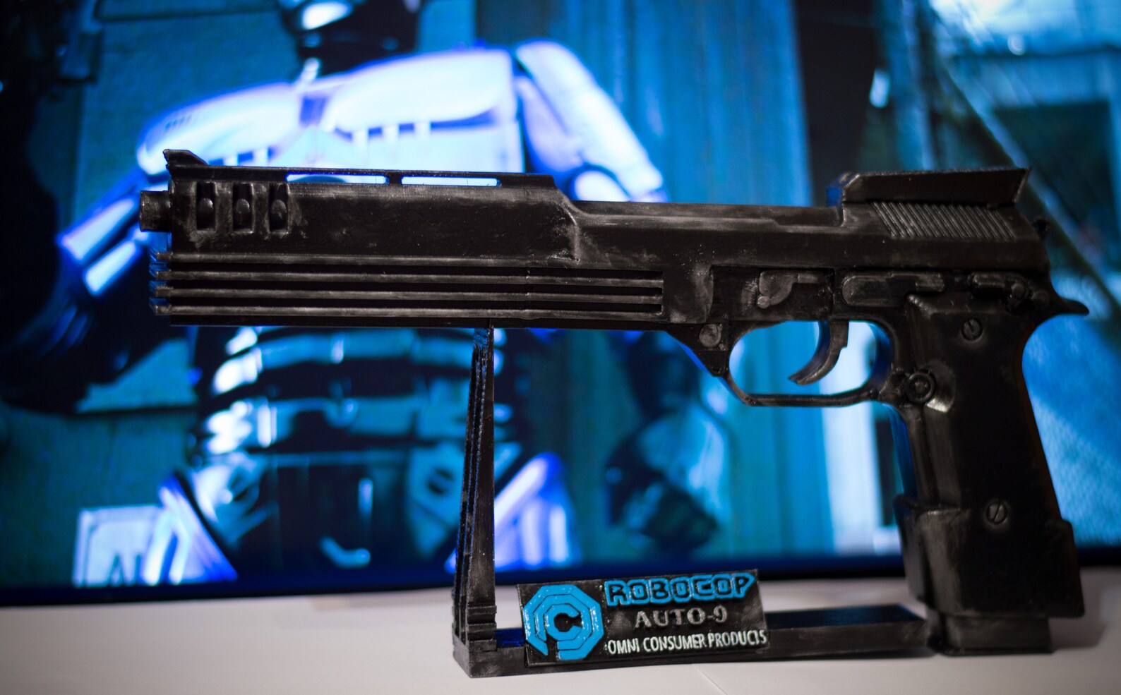 Robocop Auto-9 pistol gun from 1987 American cyberpunk action | Etsy