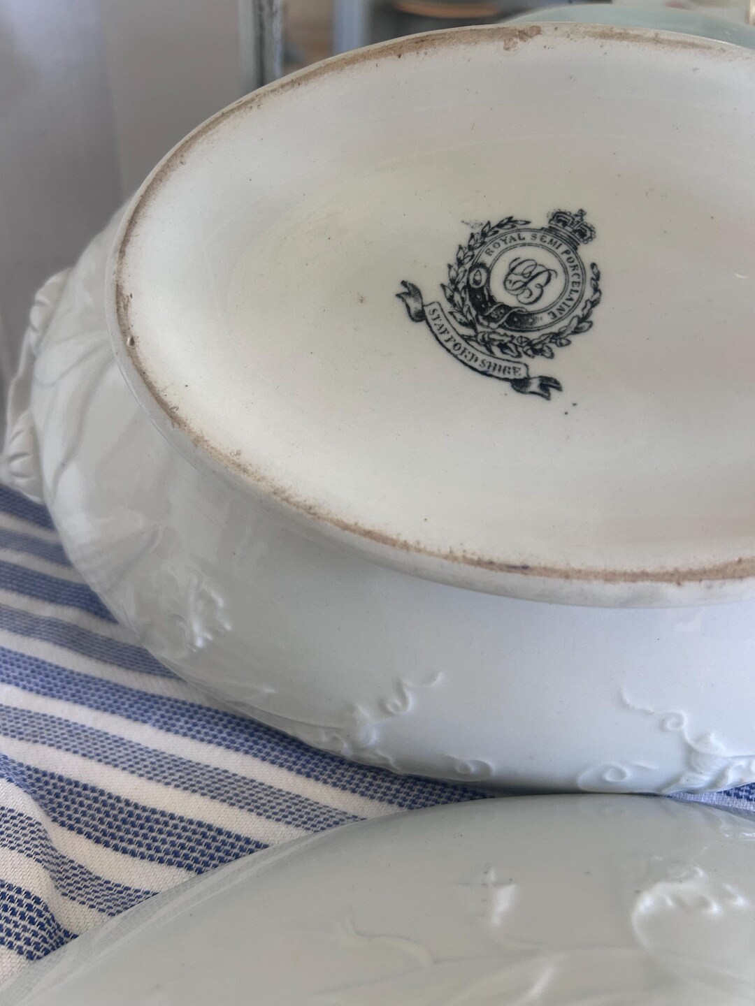 Large Victorian Ironstone Tureen . - Etsy