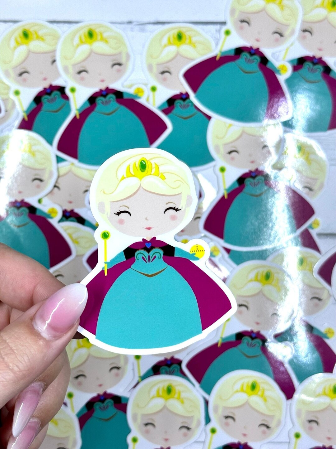 Chibi Queen Elsa Sticker, Disney Elsa, Frozen, Princess Sticker, Cute ...