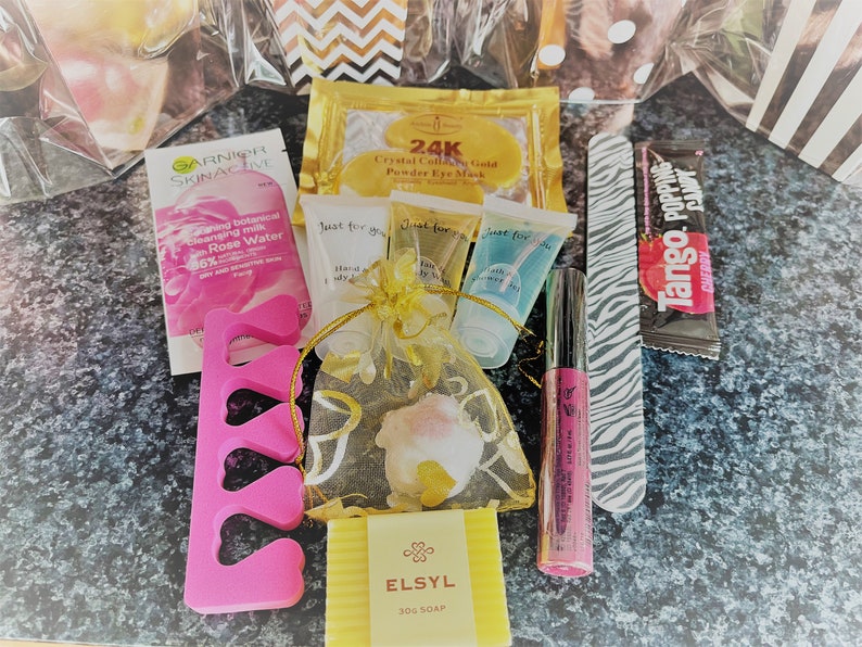 Hen Party Filled Pamper Bags Hen Do Party Boxes Bride to Be - Etsy UK
