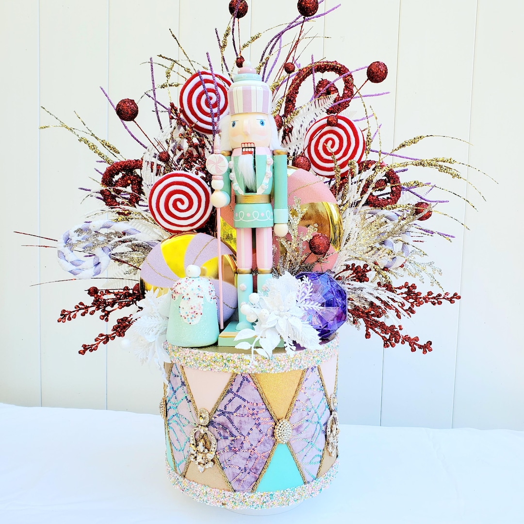 XL Nutcracker Holiday Centerpiece, Luxe Nutcracker Arrangement With ...