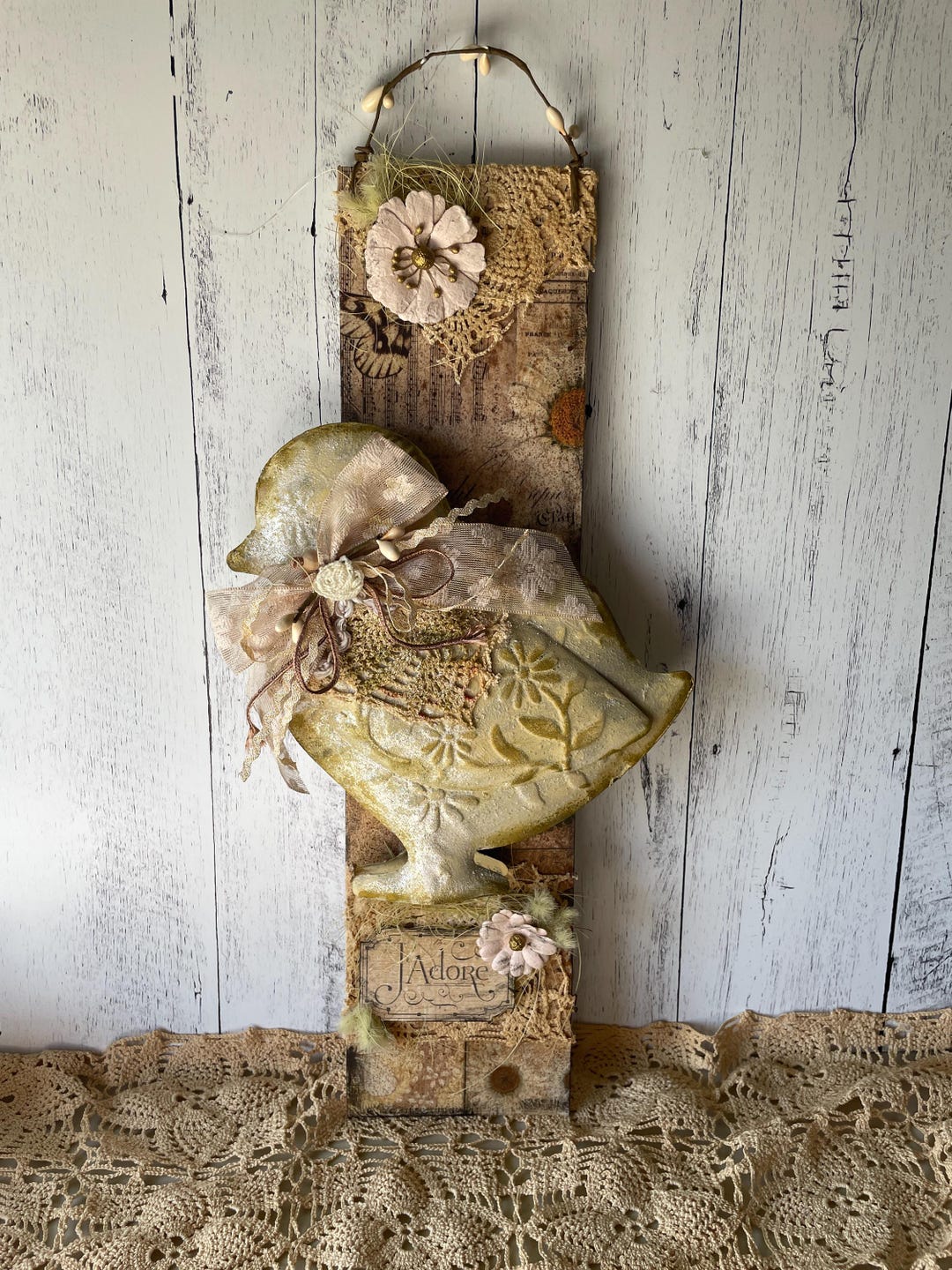 Rustic Farmhouse Chick Wall Decor, Primitive Wooden Sign With Chick ...