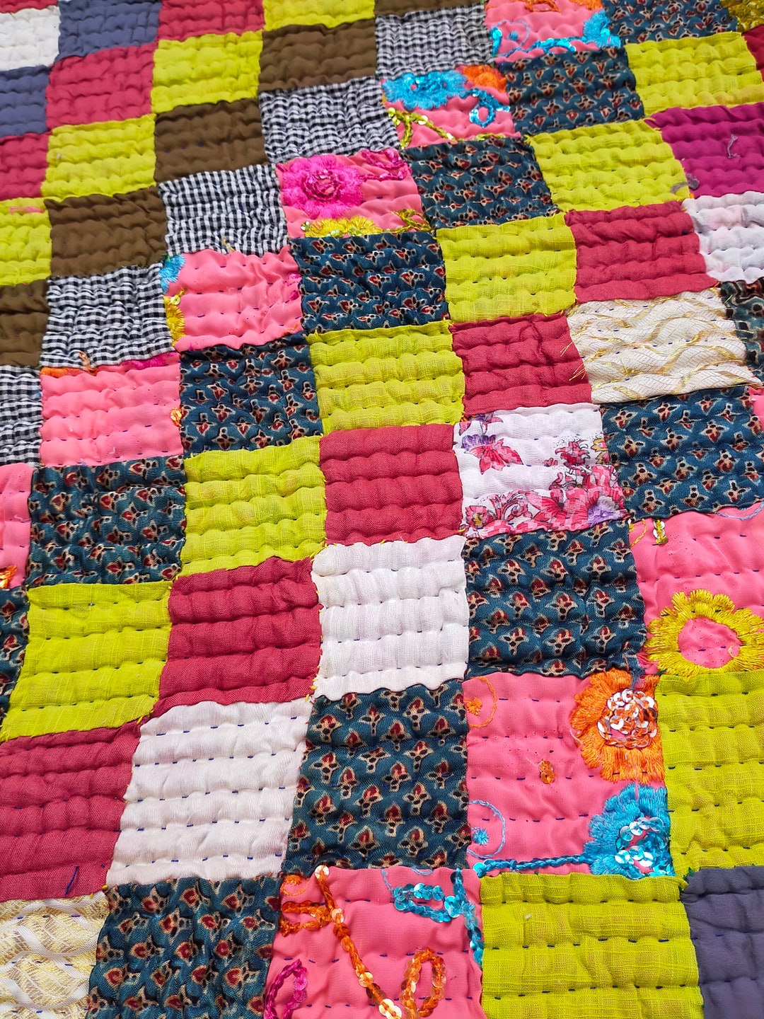 Hand-stitched Patchwork Ralli Quilt From the Meghwal Tribe of Kutch ...