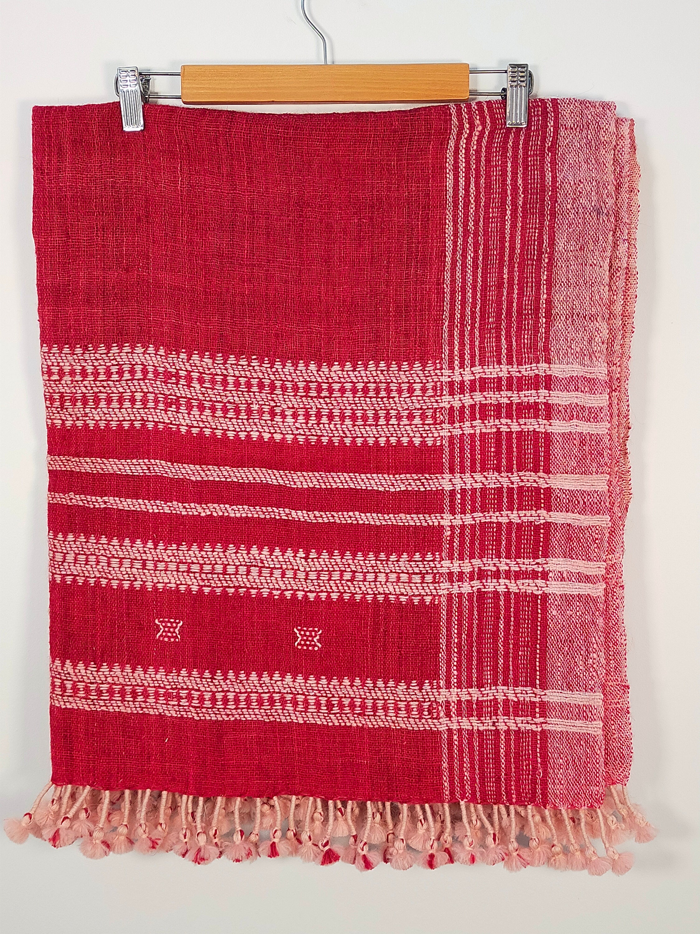 Handwoven Desi Wool (indian Wool) Red Scarf or Throw From Kutch Gujarat ...