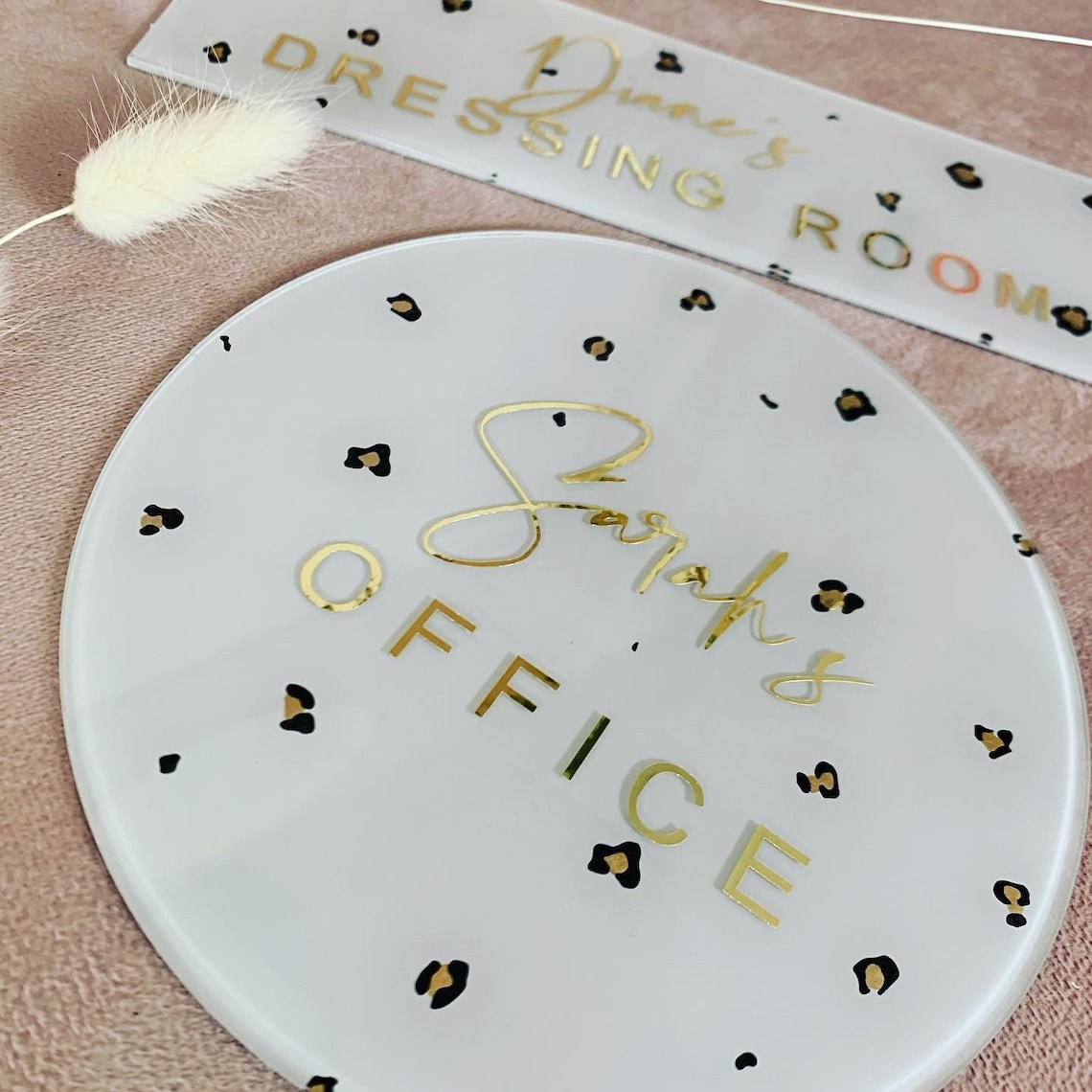 Letrero de vestidor / letrero de oficina - Etsy México