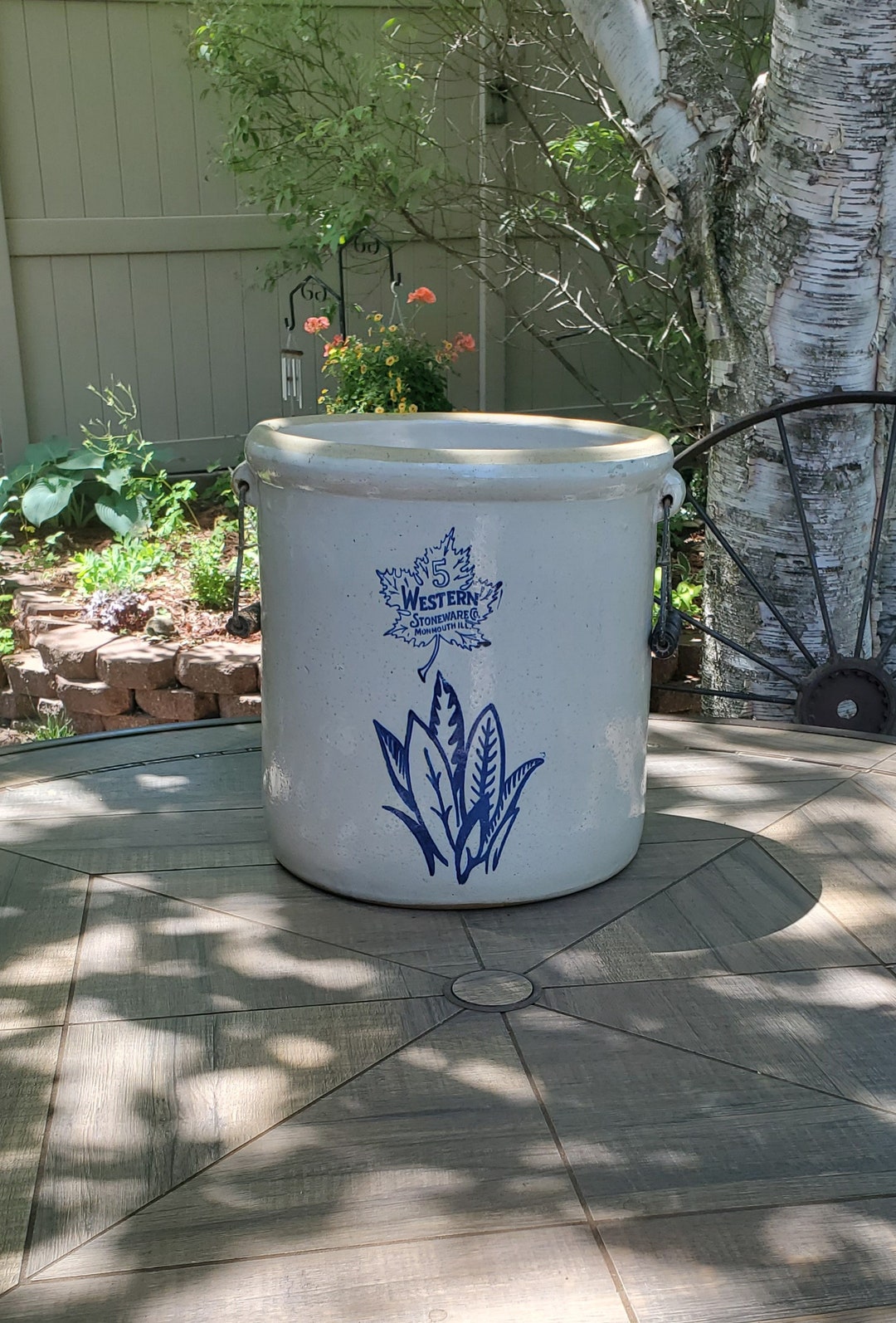 Western Stoneware 5 Gallon Crock, Western Multi Leaf Crock, Monmouth ...