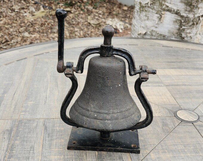 Vintage Cast Iron Bell on Stand - Etsy