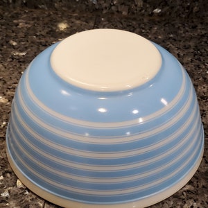 Pyrex Rainbow Striped Set of 3 Mixing Bowls, Mixing Bowls, Pyrex ...