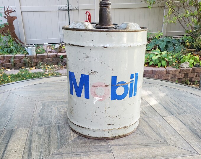Oil Can, 5 Gallon Mobil Oil Can, Mobil Oil 5 Gallon Can, Vintage Mobil ...