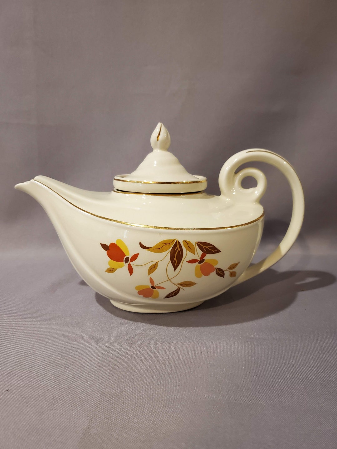 Hall China Autumn Leaf Aladdin Teapot, Antique Teapot, Hall Teapot ...