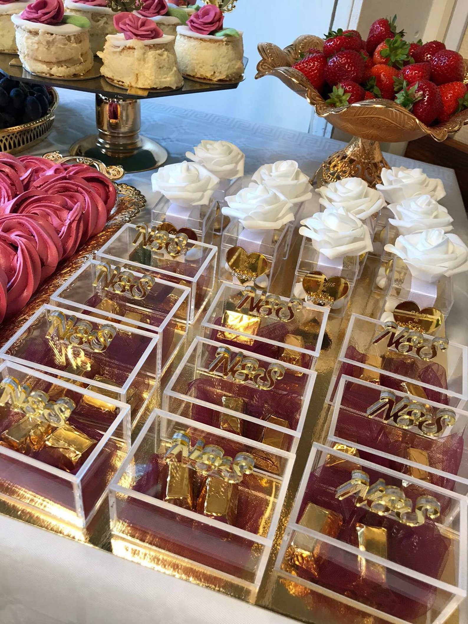 Acrylic Favor Box With Name Personalized Name Wedding Favor - Etsy