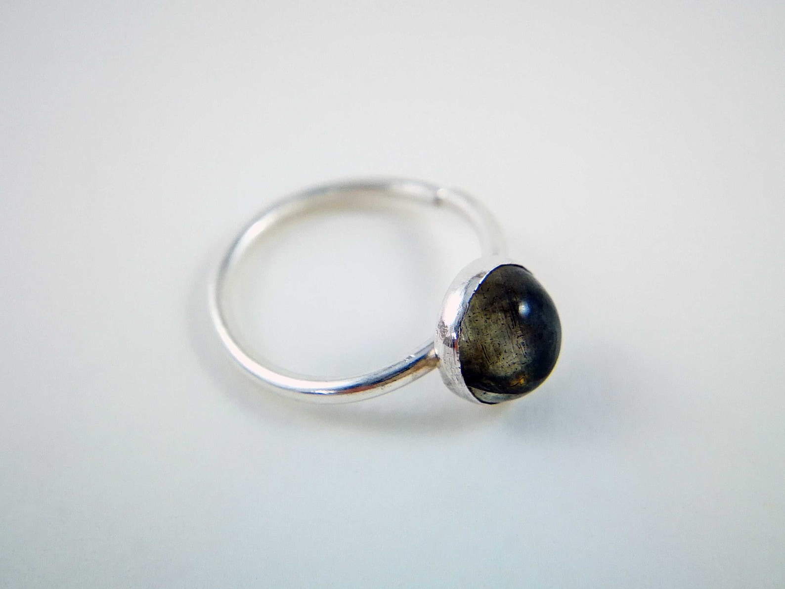 Sterling Silver Labradorite Conch Hoop: 16g Cartilage Piercing - Etsy