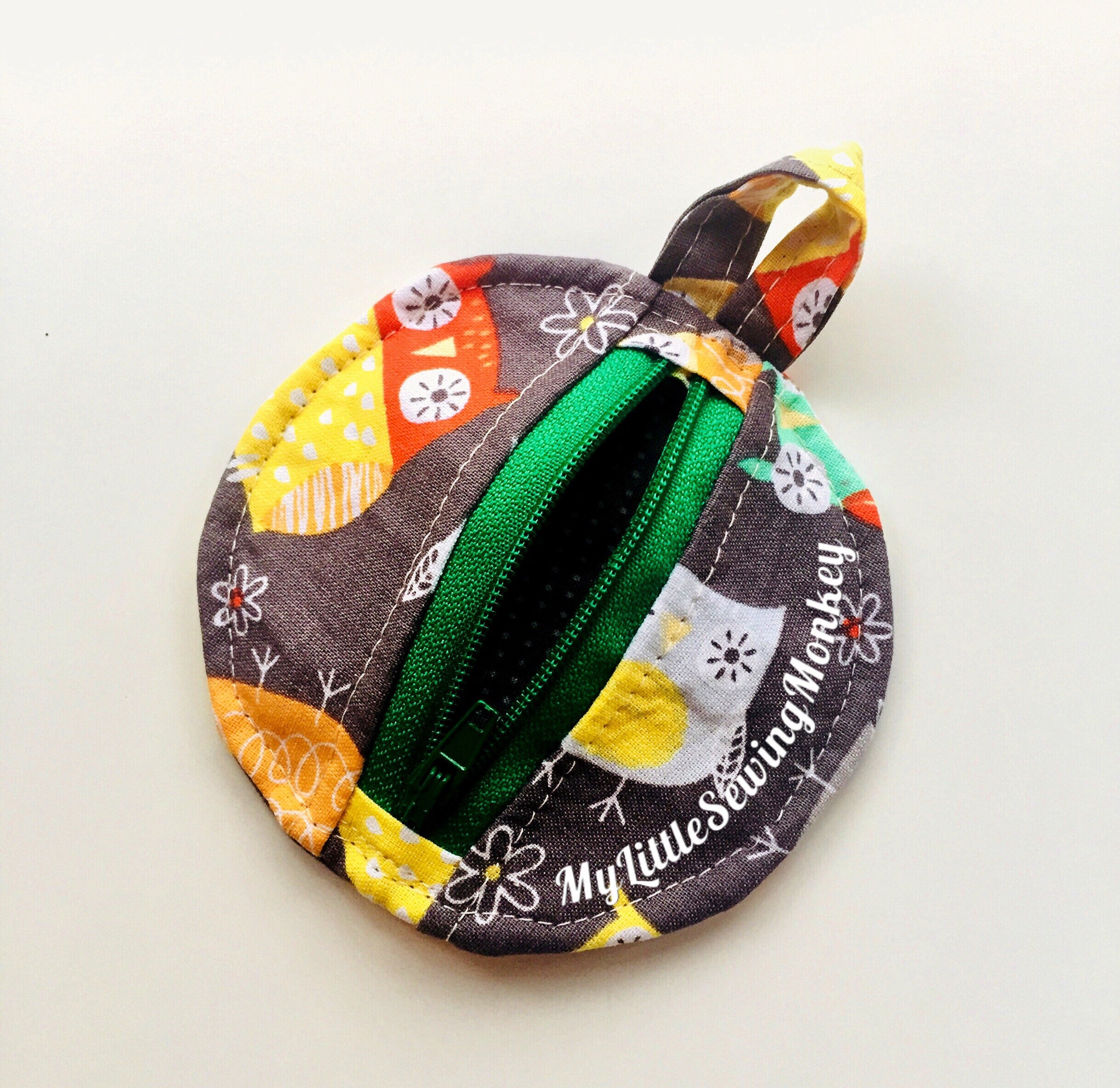 PDF Sewing Pattern - Round Zippered Coin Purse, Circular Headset Holder ...