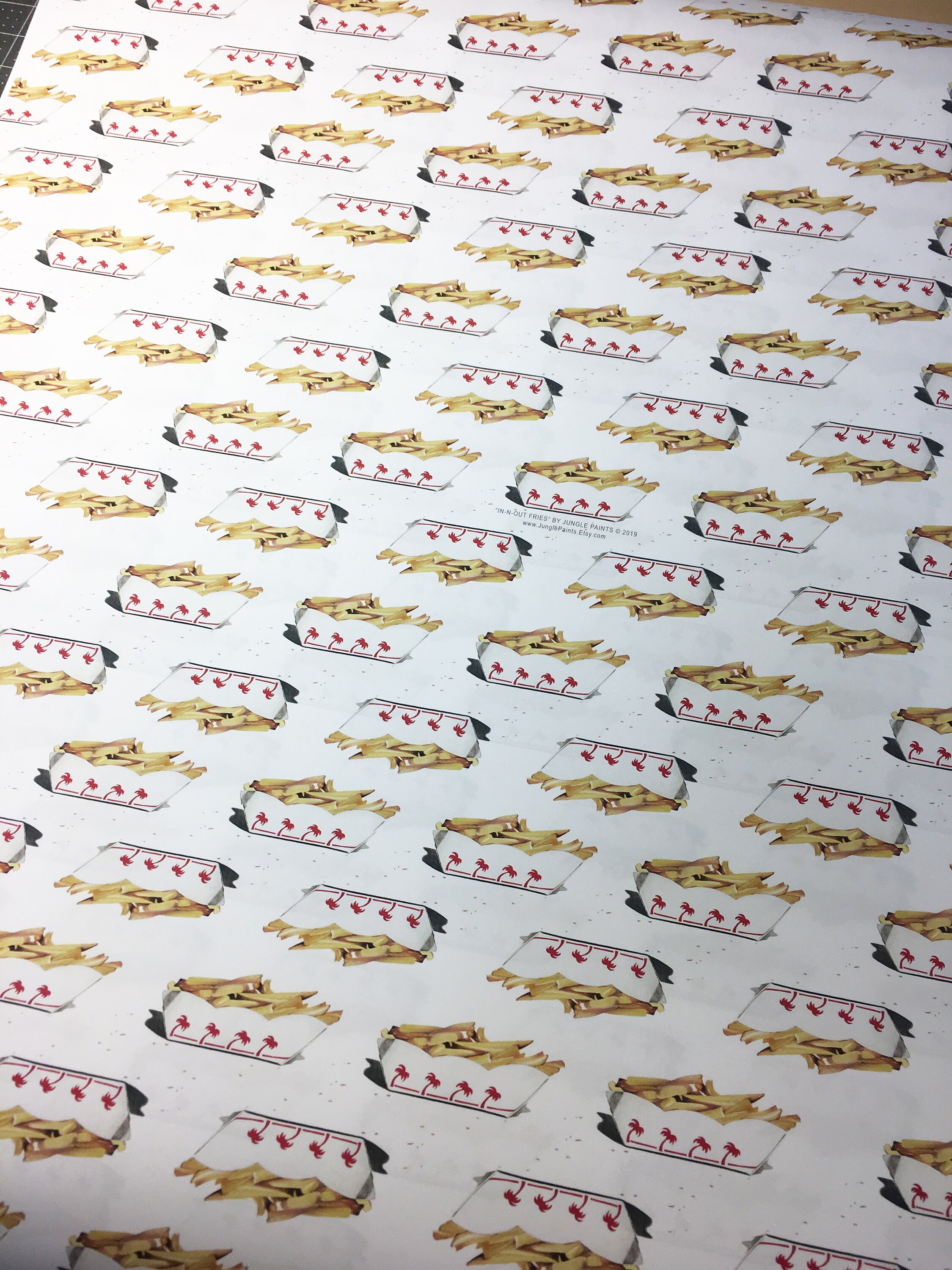 Paper, Party & Kids 3 sheets IN-N-OUT wrapping paper Rolled Party ...