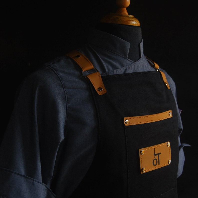 Black Canvas Apron by Rojazul | Barman Apron | Barista Apron ...