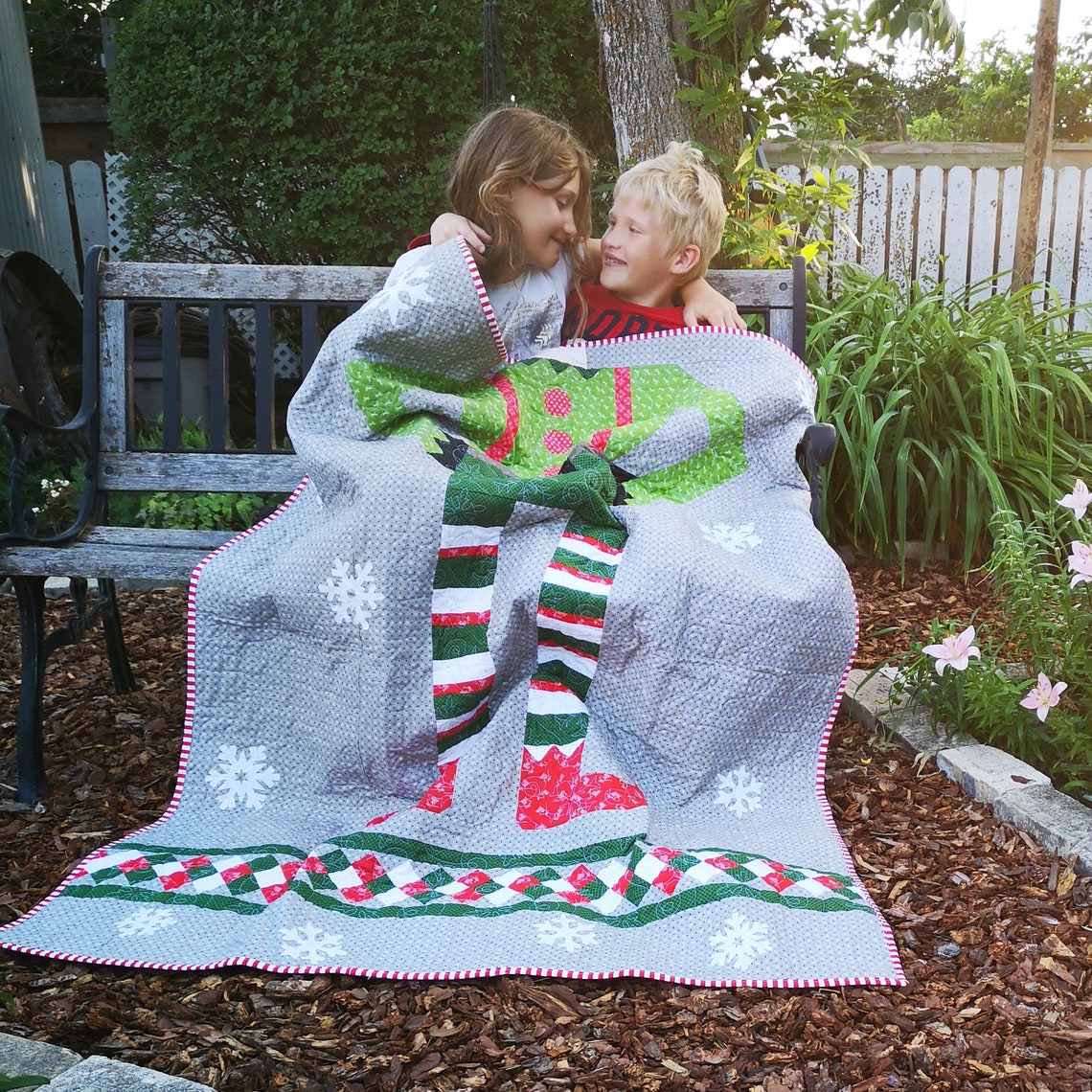 Be an Elf Quilt Pattern - Etsy