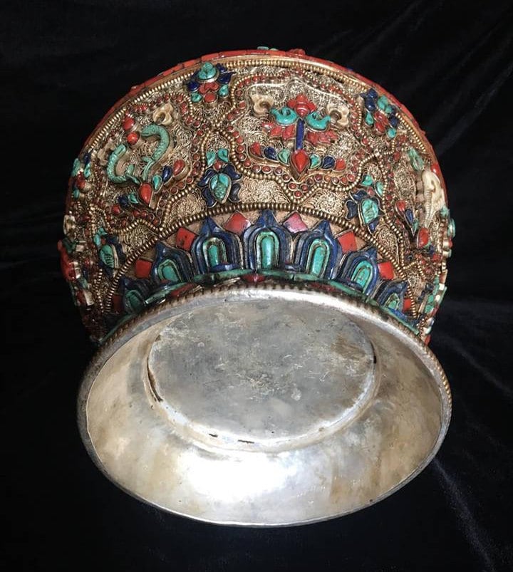 Masterpiece Pure Silver Gulpa Offering/storage Jar Crafted With Gem ...