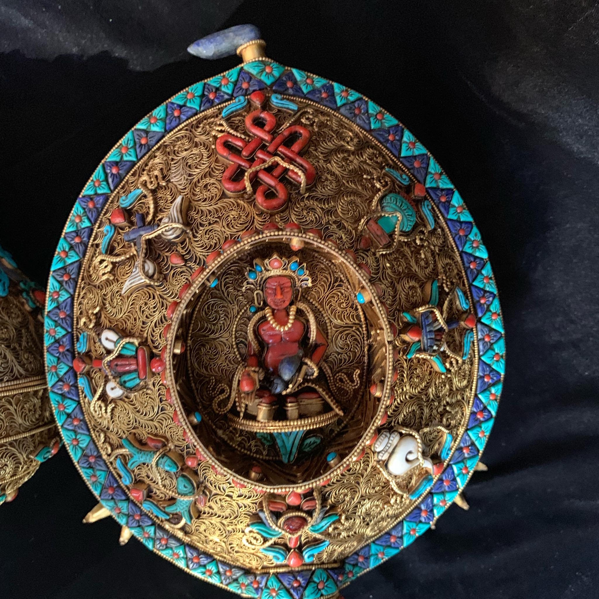 Masterpiece Nepal Buddhist Zambala-topped good Luck Turtle & Conch ...
