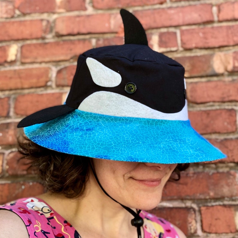 Orca Whale Swimming in Ocean Sun Hat for Kids and Adults. Lots of Fun ...