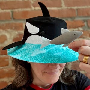 Orca Whale Swimming in Ocean Sun Hat for Kids and Adults. Lots of Fun ...
