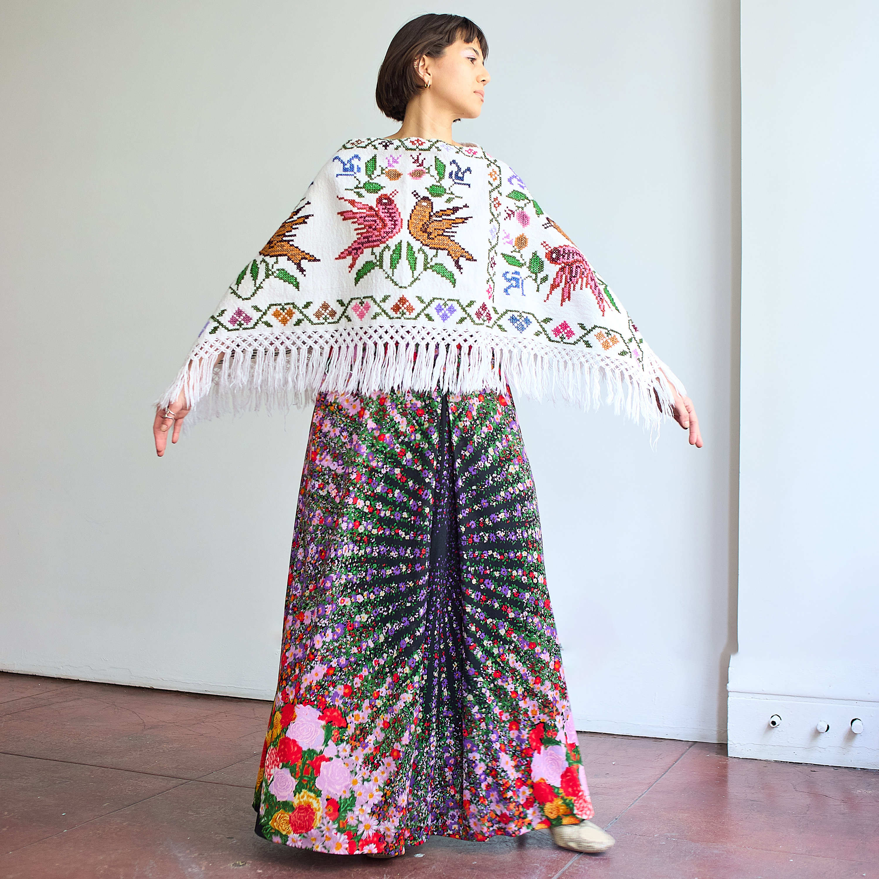 60s/70s Hand Knit Loomed Wool Cropped Turtledove Poncho - Etsy