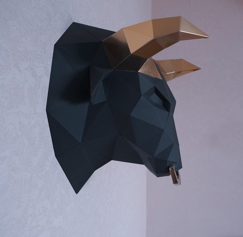 Bull Trophy. Low Poly Paper Sculpture Printable DIY Pdf Papercraft ...