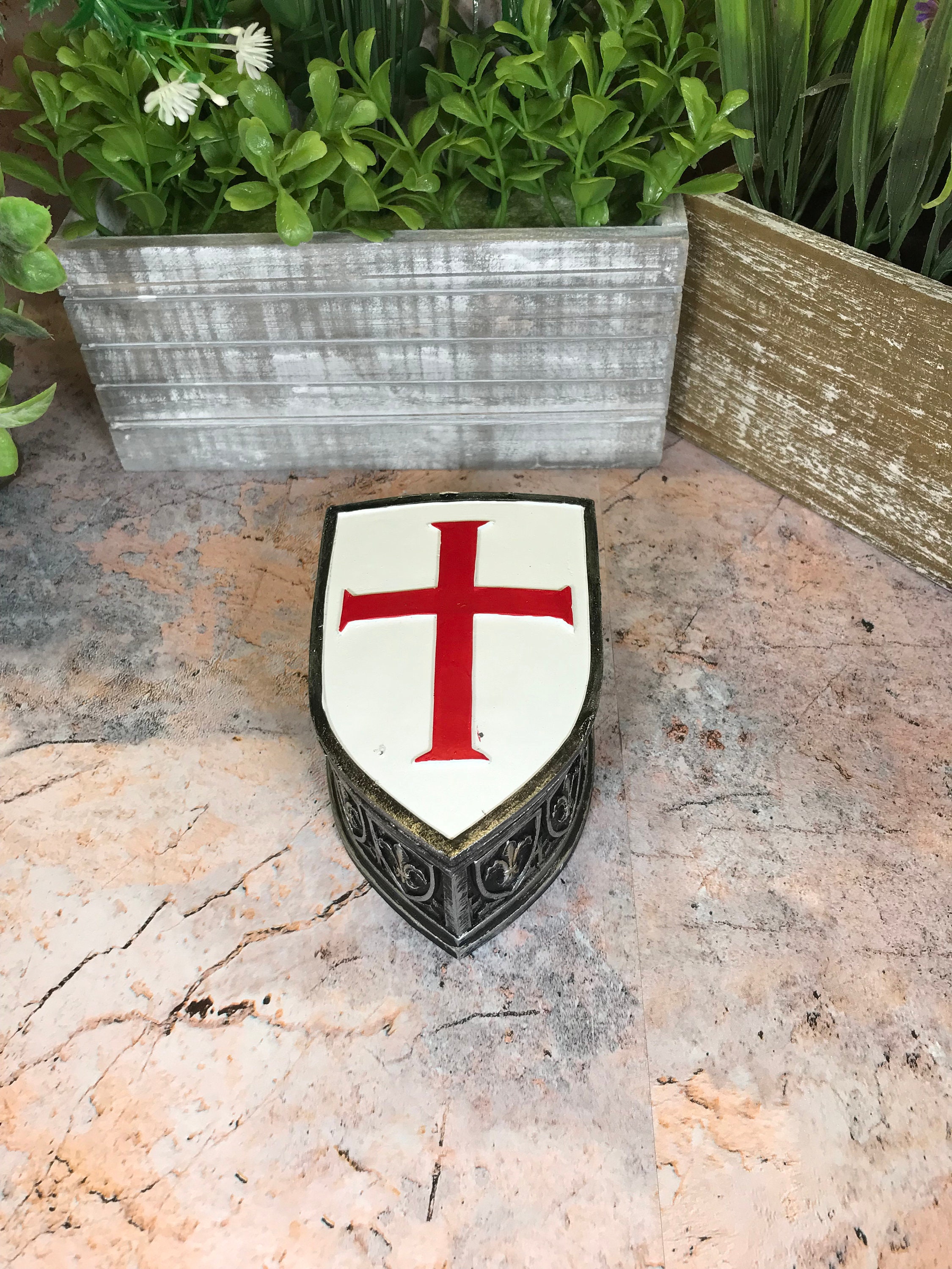 Knights Templar Shield