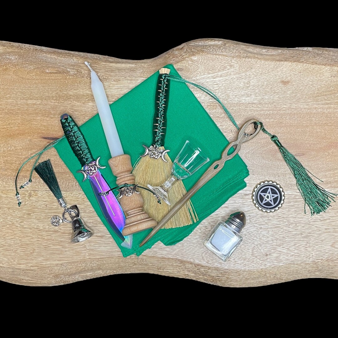 HUNTER Green PENTACLE Triple Moon ALTAR Tools Set Nine Piece Elemental ...