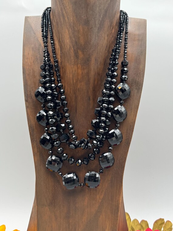 vintage jet black necklace - Gem