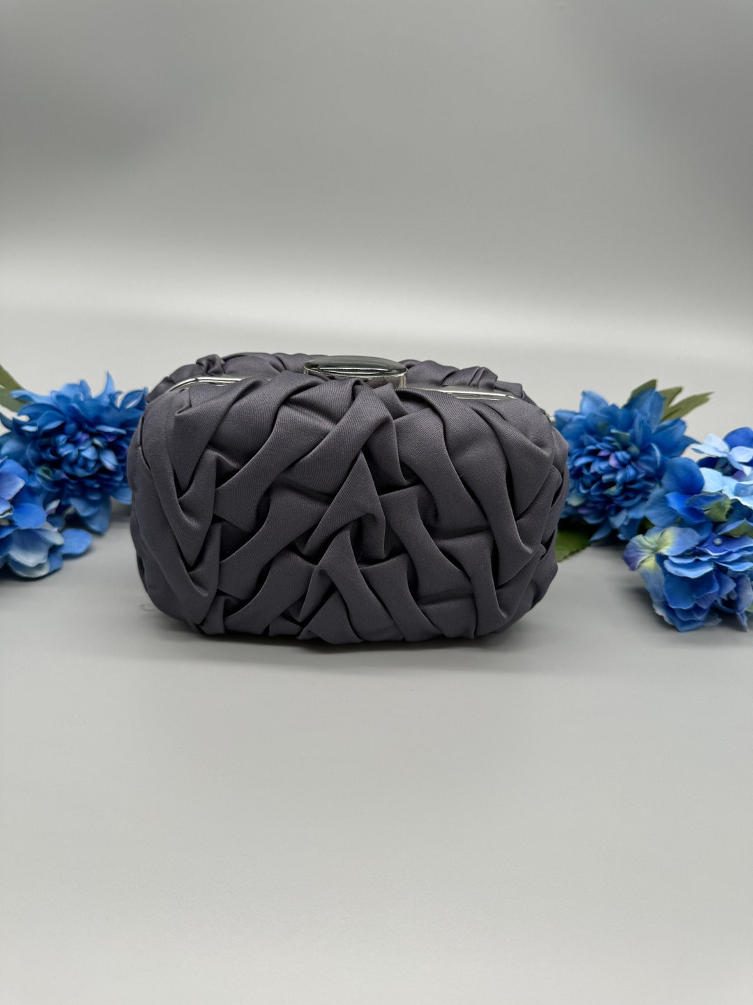 Elegant Deep Gray / Silver Box Style Clutch With Detachable Silver ...