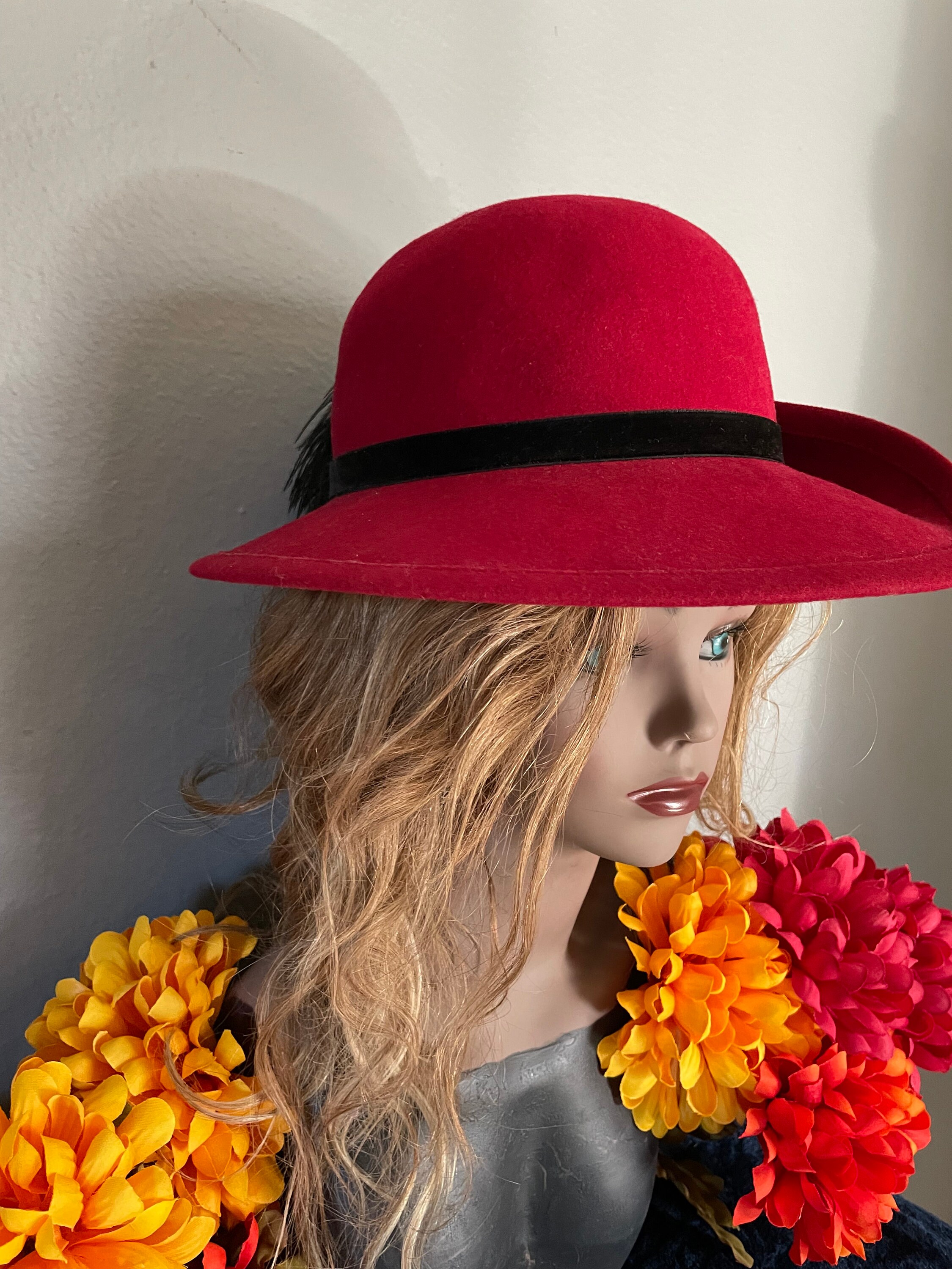 Vintage Betmar Red Renaissance Wool Hat With Black Plume - Etsy